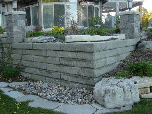 Sienna Stone Retaining Wall